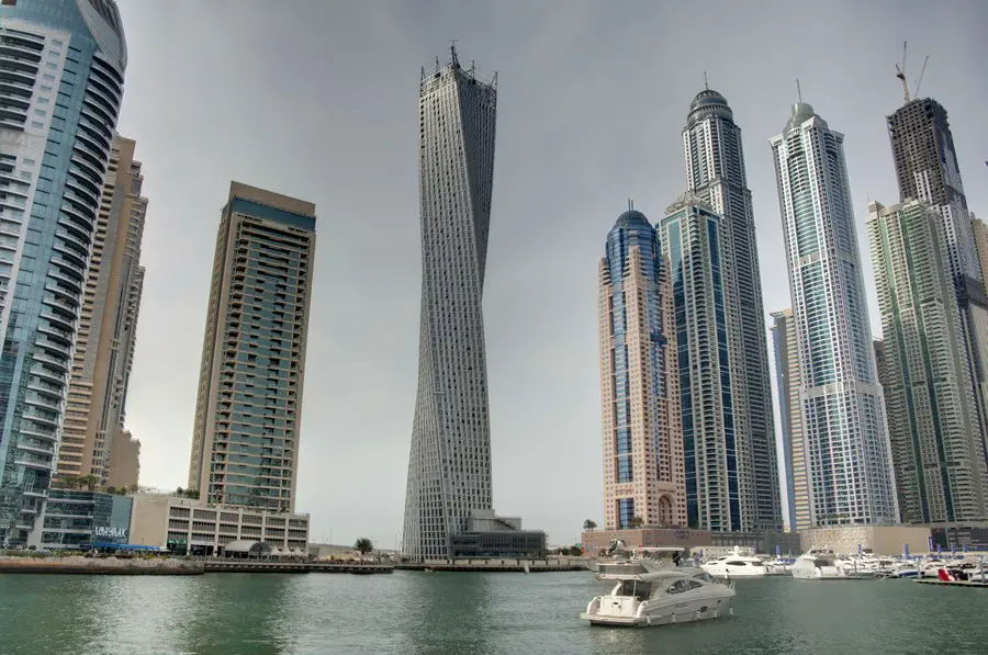 Cayan Tower - Twisting Dubai Skyscraper - e-architect Cayan Tower - Twisting Dubai Skyscraper - e-architect