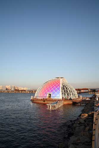 Floating Stage Seoul design, Han River building - e-architect