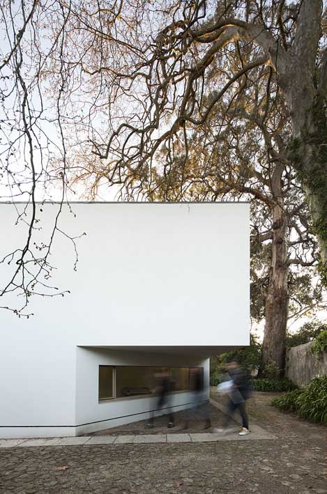 Carlos Ramos Pavilion Oporto: Álvaro Siza - e-architect