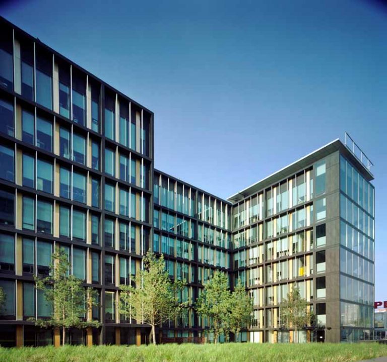 Topaz Building Poland: Polish Offices - e-architect