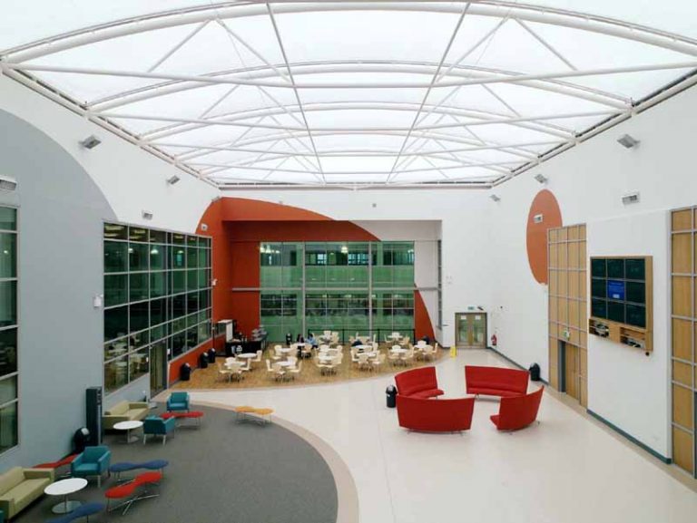 Bradford City Academy: Yorkshire School - e-architect