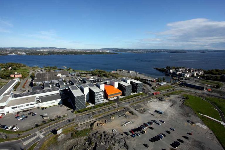 IT-Fornebu Oslo Building, Norway - e-architect