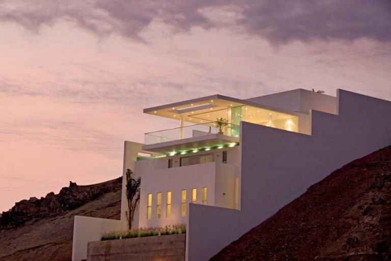 Peruvian houses designs: modern Lima property, Peru - e-architect