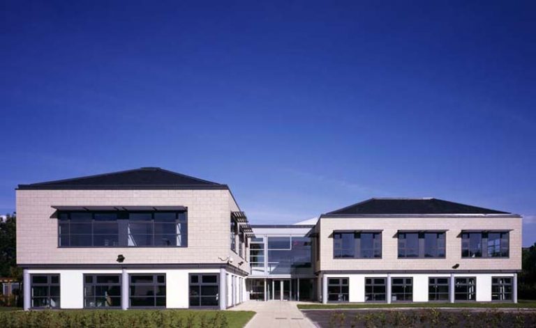 Robertson Group Offices, Stirling HQ, Scotland - e-architect