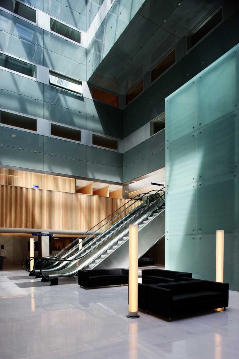 Hospital CUF Porto, Portugal Healthcare – e-architect