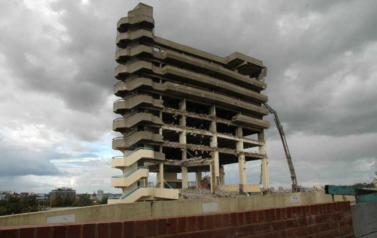 Get Carter Newcastle, Gateshead – Trinity Square – e-architect