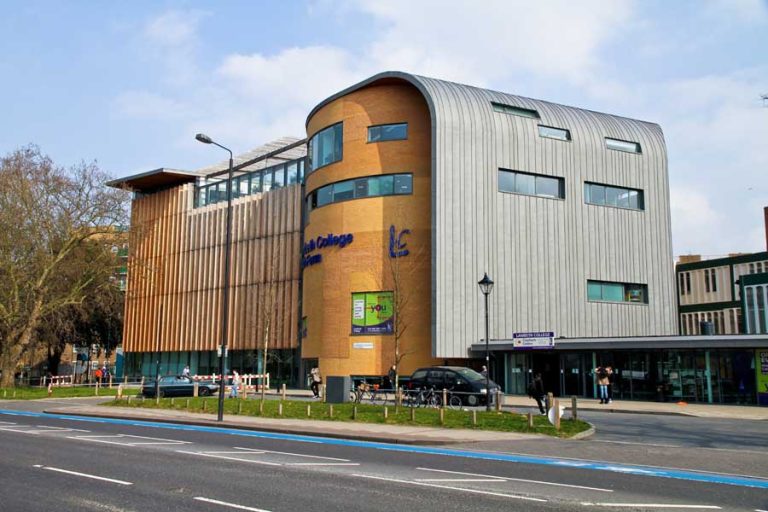Lambeth College, Sixth Form Building London - e-architect