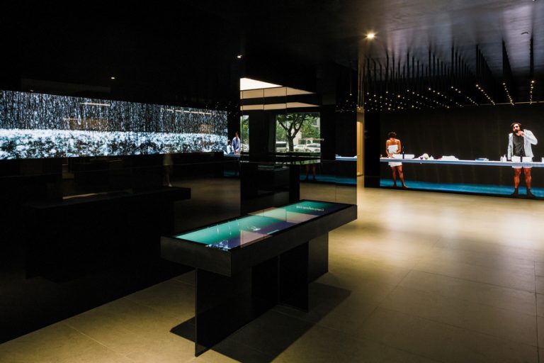 Roca Shanghai Gallery, Xuhui - e-architect