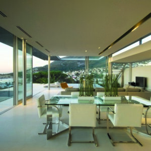 First Crescent South Africa property - e-architect