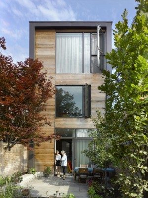 Garden House in Toronto Property - e-architect