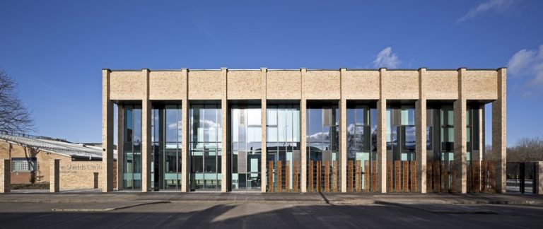 The Shields Centre in East Pollokshields health and care - e-architect