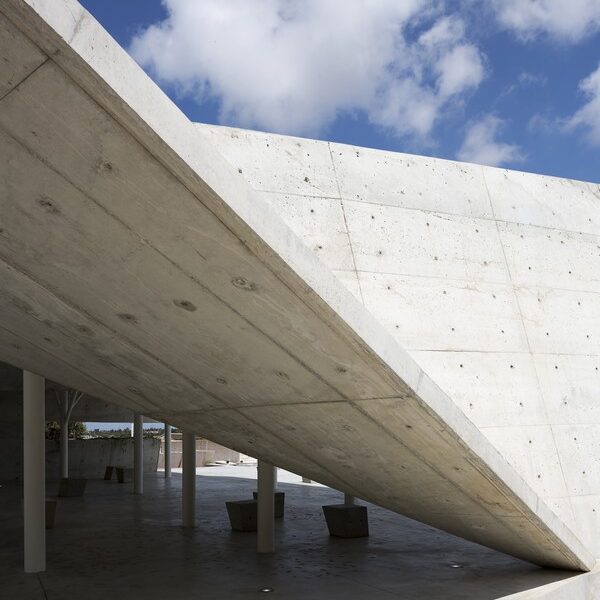 Open Sided Shelter in Pardesia, Concrete Structure - e-architect