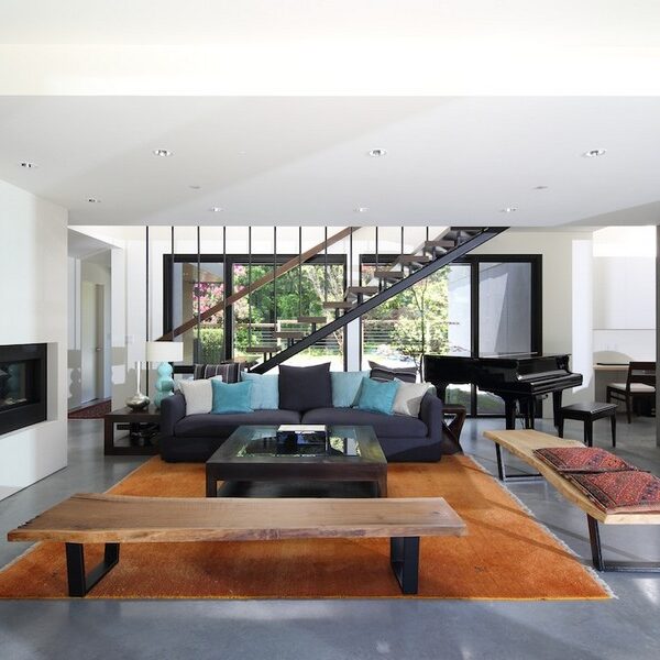 St James House in West Vancouver, British Columbia home - e-architect