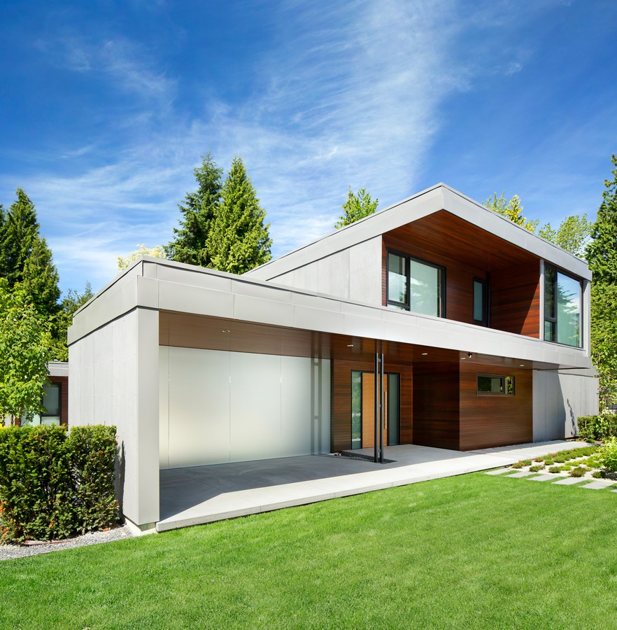 St James House in West Vancouver - e-architect