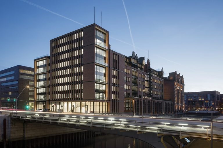 Gebr Heinemann Headquarters Hamburg - e-architect