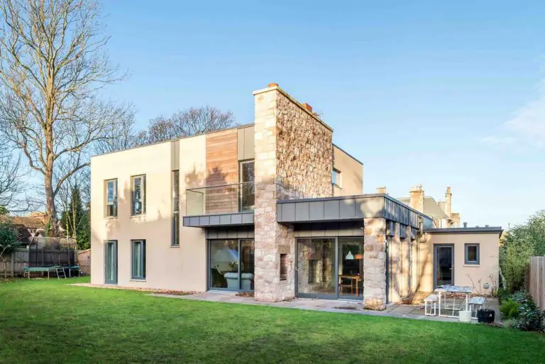 Solid House in North Berwick - e-architect