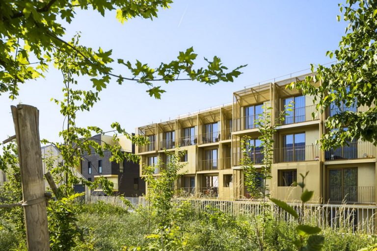 Golden Cube Boulogne-Billancourt - e-architect