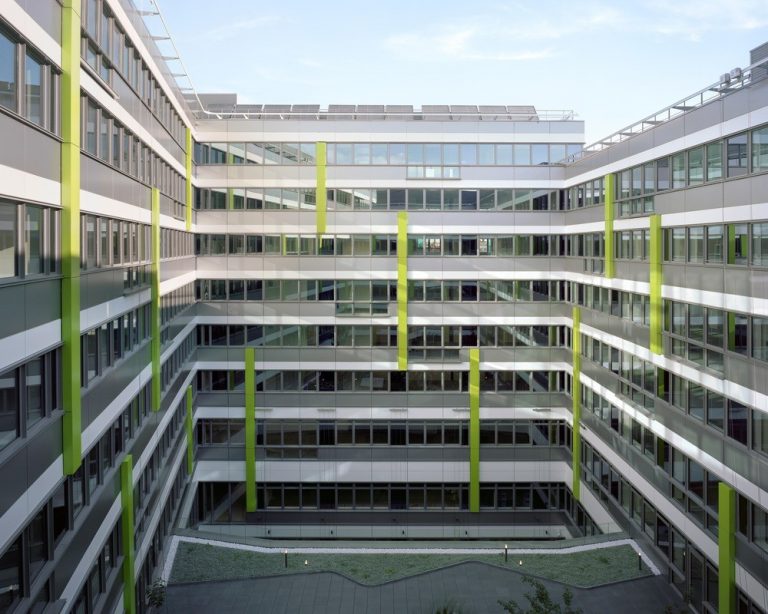 Eole on the Evergreen Campus Montrouge - e-architect