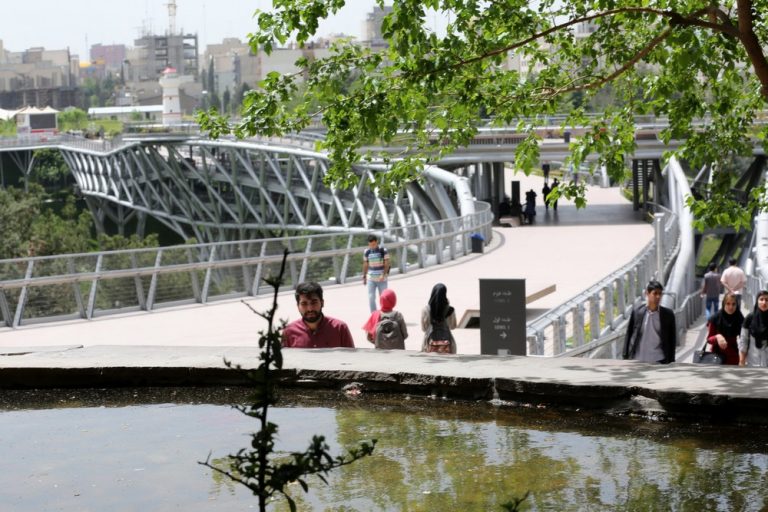 Tabiat Pedestrian Bridge Tehran structure - e-architect