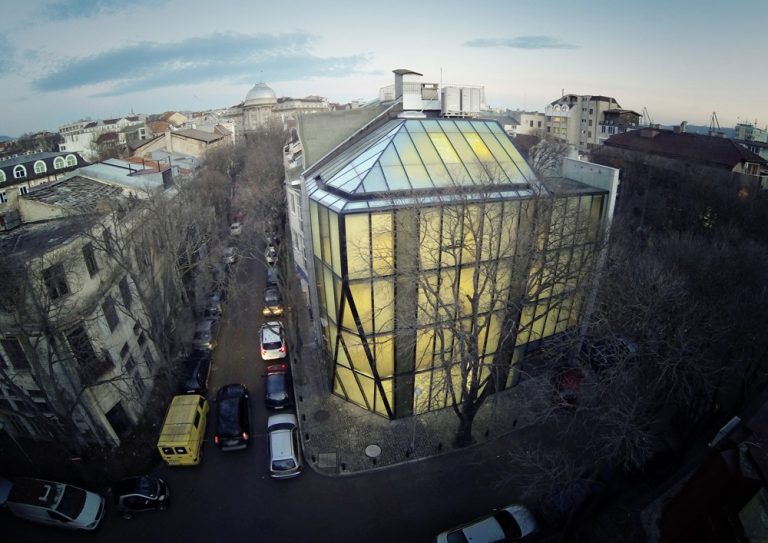 Varna Office Building: Commercial Property - e-architect