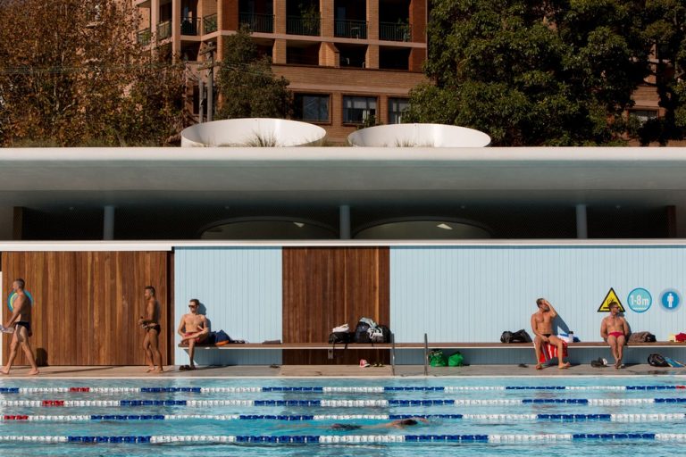 Prince Alfred Pool Park in Sydney - e-architect