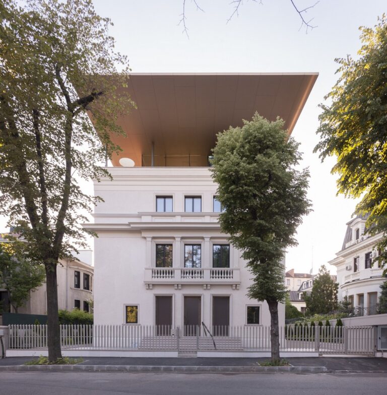 Bucharest Buildings: Romania Architecture - e-architect