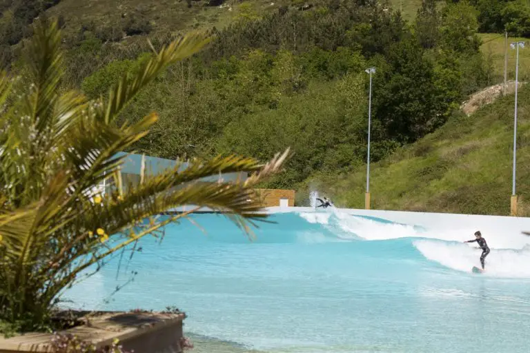 Wavegarden Scotland, Ratho Quarry Wave Park - e-architect