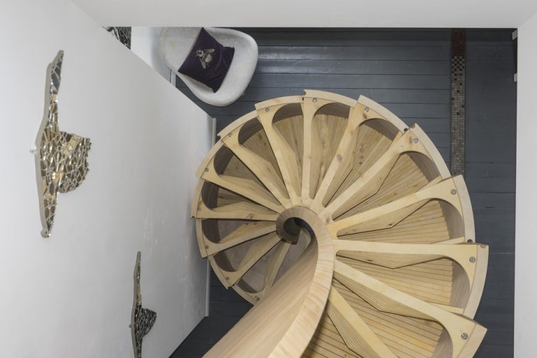 Nautilus Spiral Staircase: London Wood Interior - e-architect