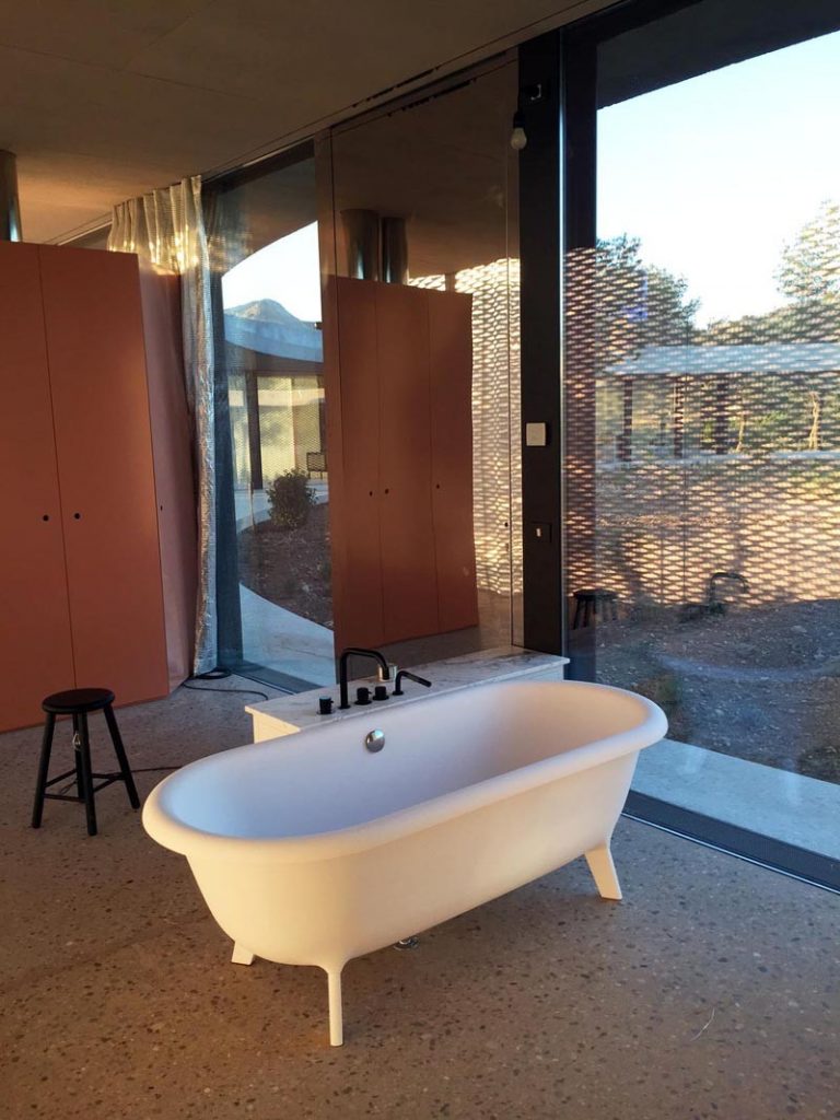 Solo House II near Barcelona, Catalonia - e-architect
