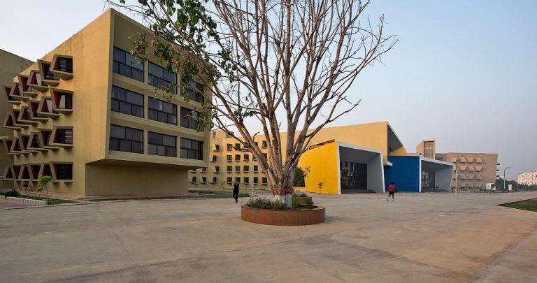 The Street in Mathura, Student Housing India - e-architect