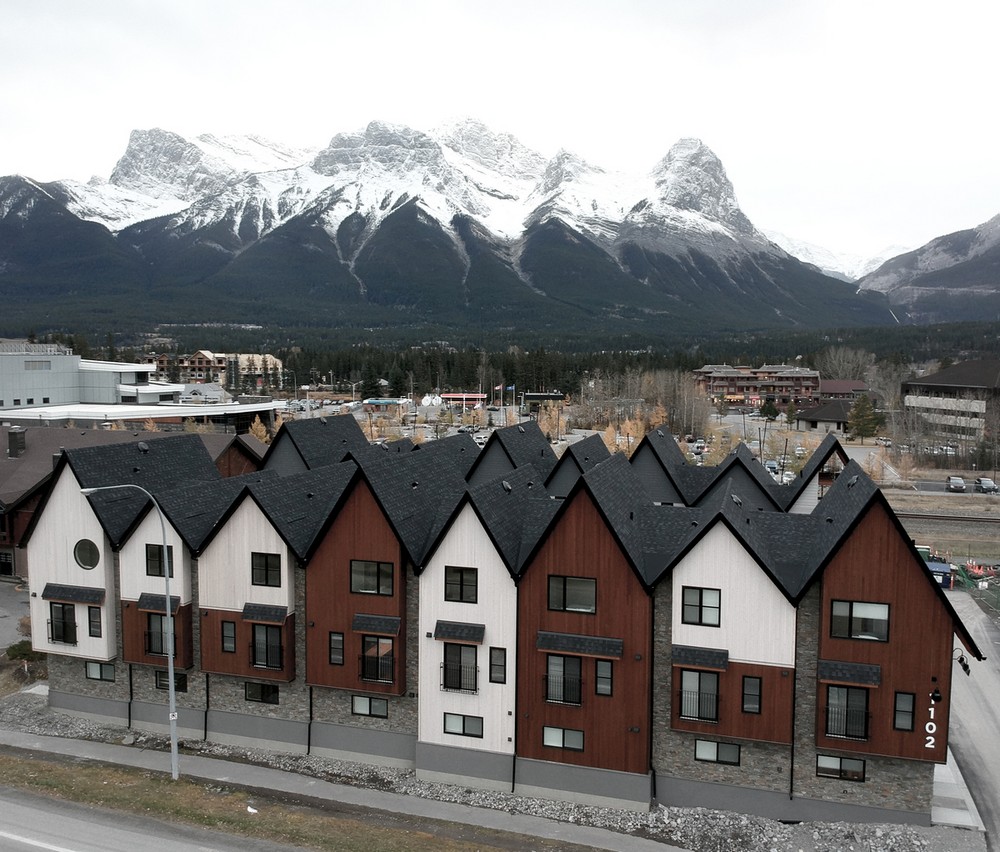 Base Camp in Canmore, Alberta housing design - e-architect