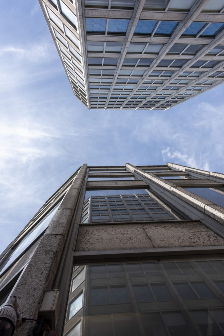 Smithson Plaza, Economist Building Renovation - e-architect