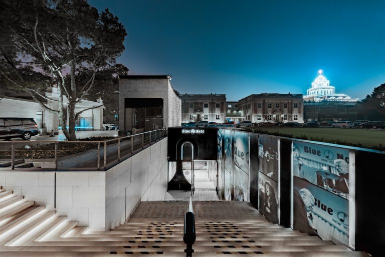 Mobius Loop, Baidu Science and Technology Park - e-architect