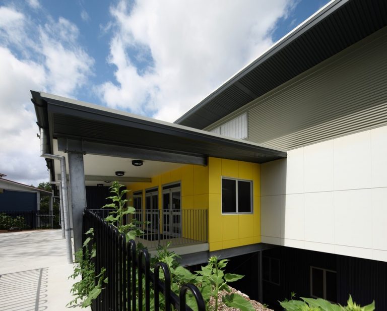 Bulimba State School Hall and Classroom - e-architect