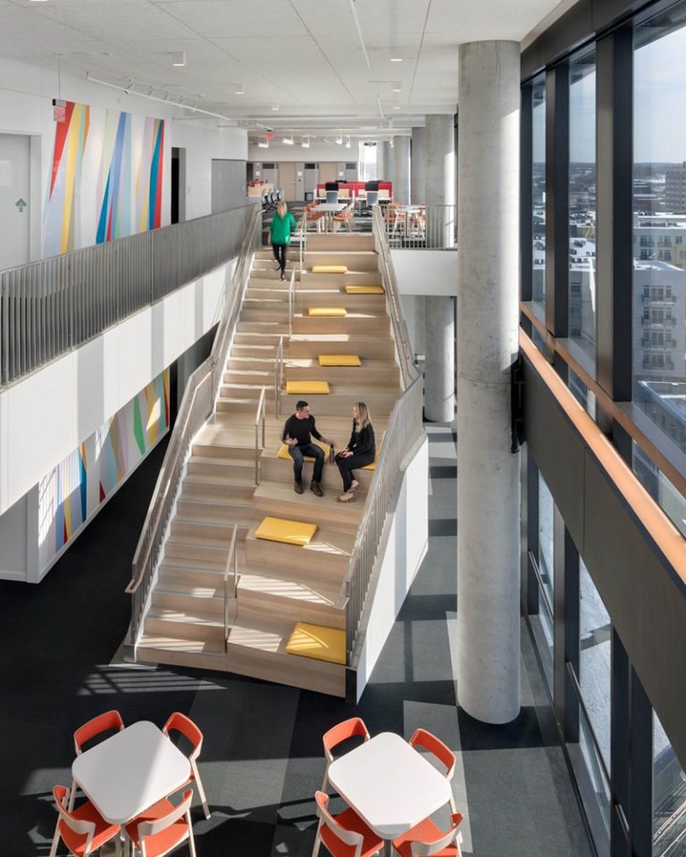 Cummins Indy Distribution Headquarters Indianapolis - e-architect