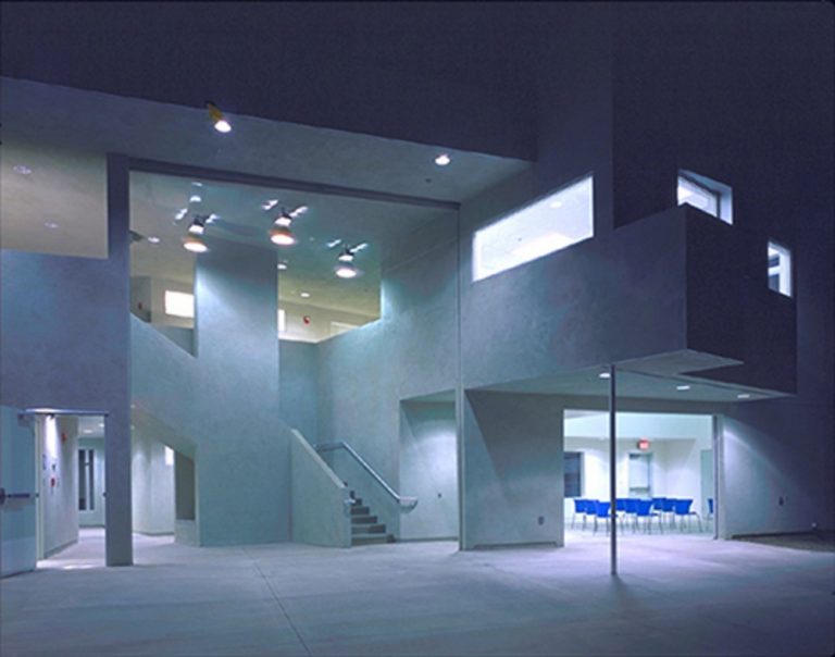 Reggie Rodriguez Community Center, CA - e-architect