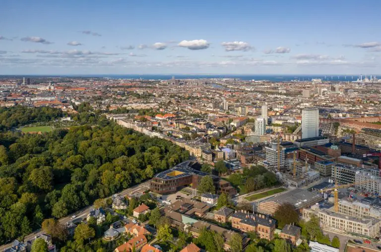 Carlsberg Central Office Valby building - e-architect