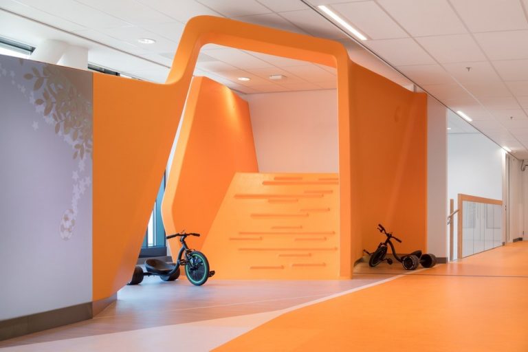 The Princess Máxima Center in Utrecht - e-architect