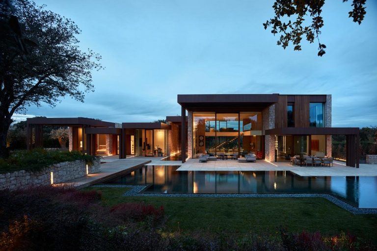 Madrid houses: residences, new Spanish property - e-architect