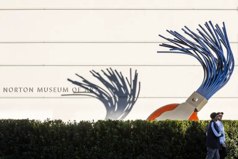 COR Tower: Miami Condominium Building - e-architect