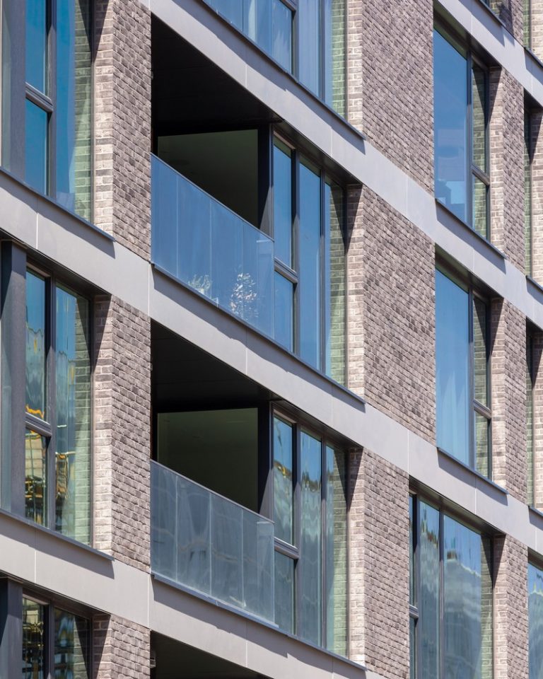 The Old Smoke House in Tower Hamlets, London - e-architect