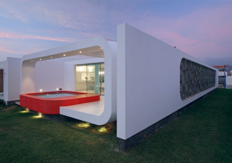Peruvian houses designs: modern Lima property, Peru - e-architect