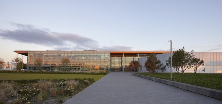 Jaguar Land Rover Design Studio UK - e-architect