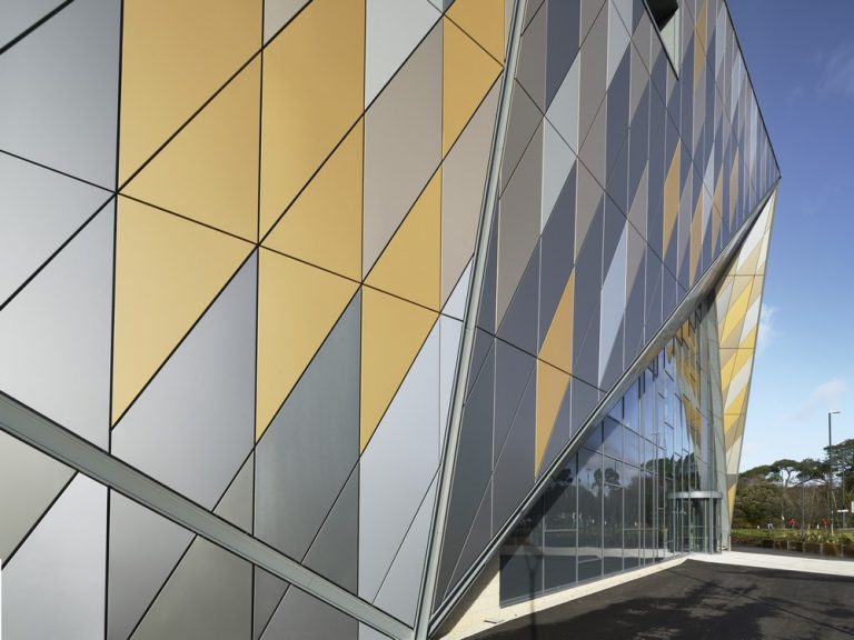 Bournemouth University Poole Gateway Building - e-architect