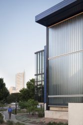 Topfer Theatre at ZACH in Austin, Texas - e-architect