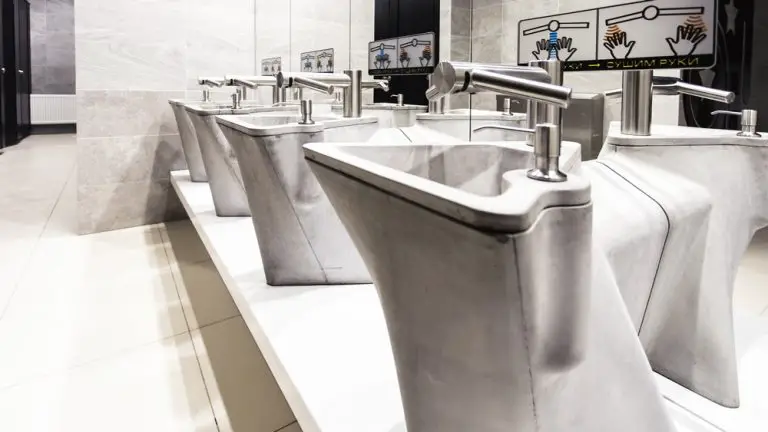 Velcom Cinema in Minsk, Belarus - e-architect