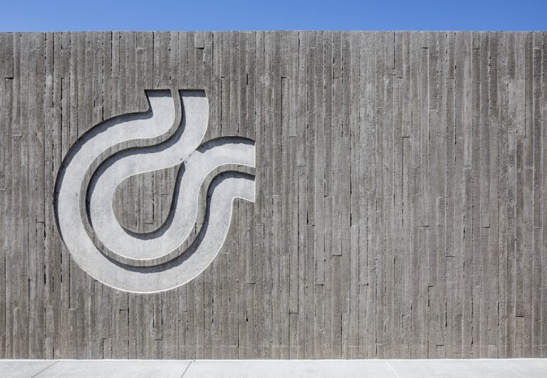 Okland Construction Workplace Salt Lake City - e-architect