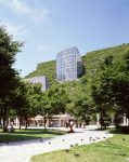 ACROS Centre Fukuoka building: Emilio Ambasz - e-architect