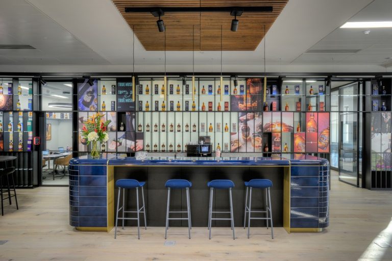 Chivas Brothers Glasgow Offices - e-architect