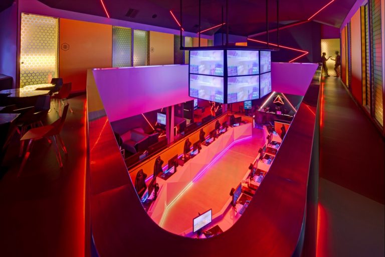 Arena Mundo E, Mexico City video gaming center - e-architect